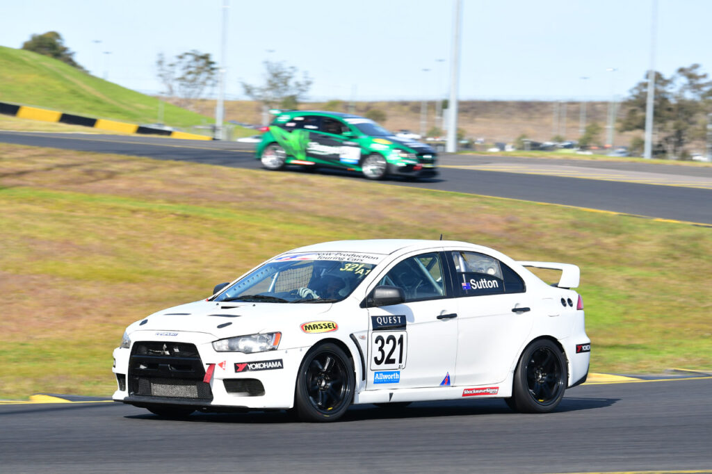 Hodges Carries Wave of Momentum to SMP – NSW Production Touring Cars